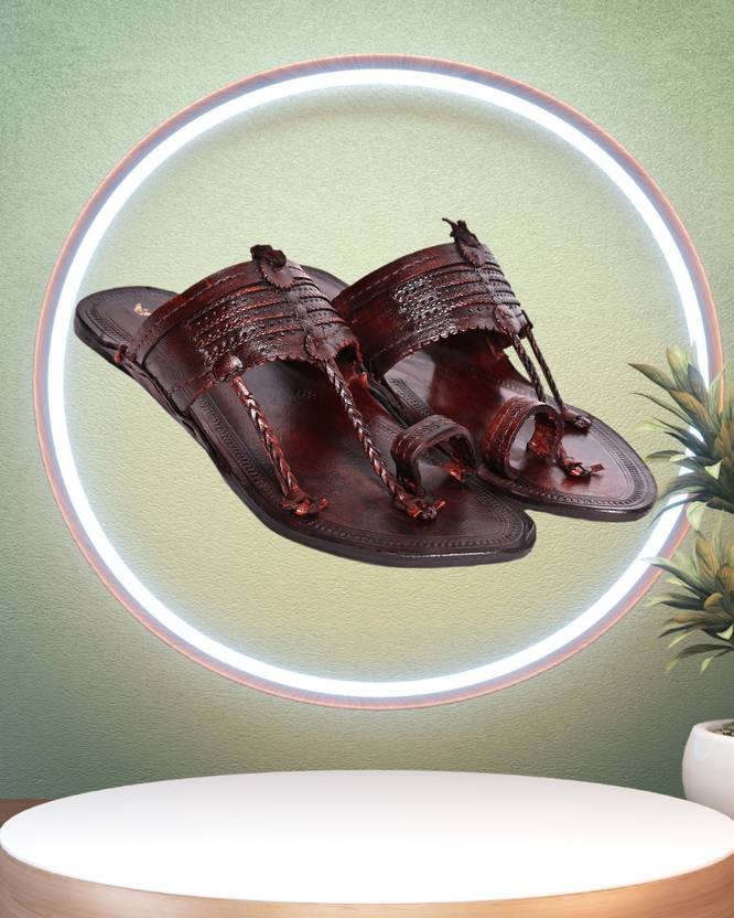 Royal Khwaab Kolhapuri Chappal Handcrafted 100% Genuine Leather Men ...