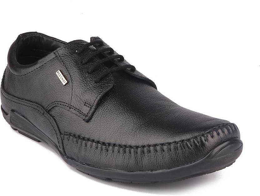 RED CHIEF Boat Shoes For Men - Buy RED CHIEF Boat Shoes For Men Online ...