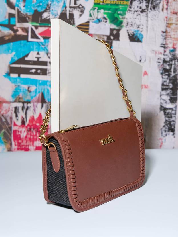 ZOUK Black Sling Bag Aalya Baguette - Jet Black Jet Black - Price in ...