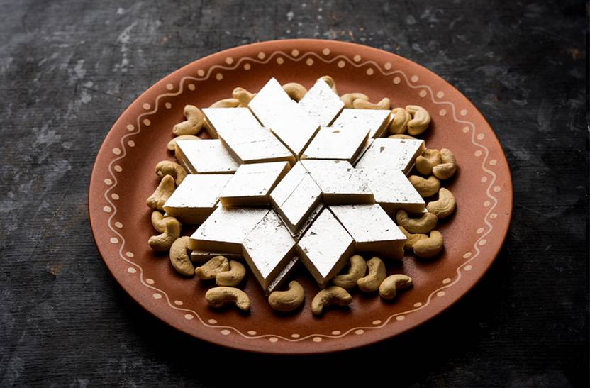 MAPAA Premji Premium Kaju Katli 400 GMS | Asli Bikaneri | Kaju Barfi ...