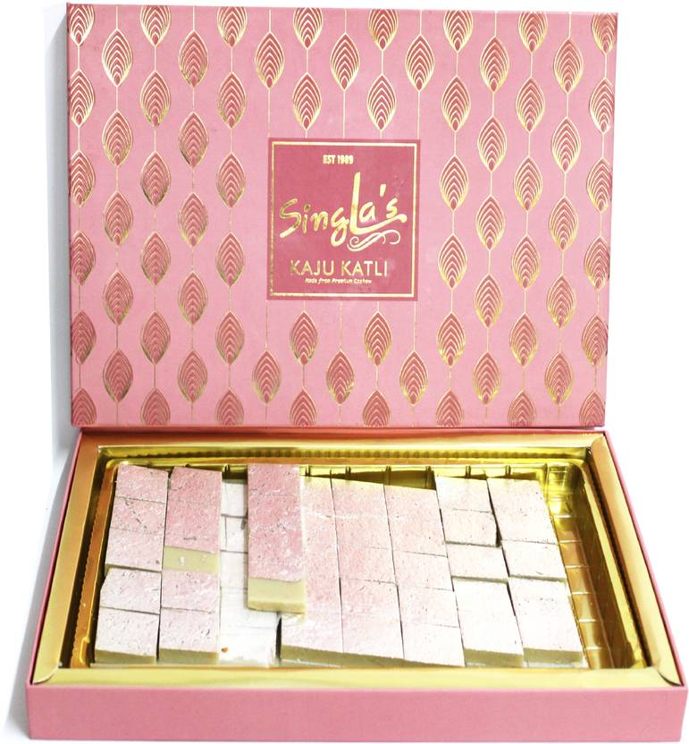 Singla Sweets Kaju Barfi Katri 1kg tradition sweets Box Price in India ...