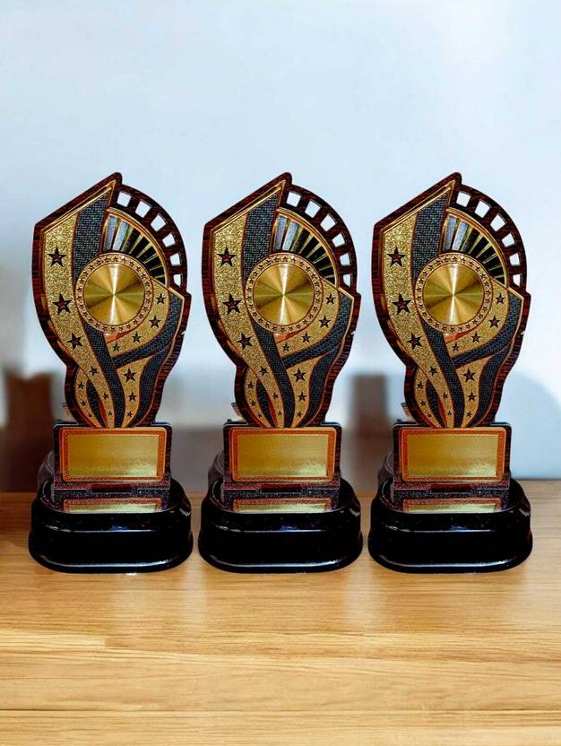 Srishti Creation Trophy for Cricket tournament (Set of 3) Trophy Price ...