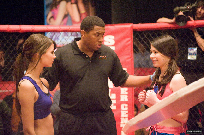 Miranda Cosgrove Victoria Justice