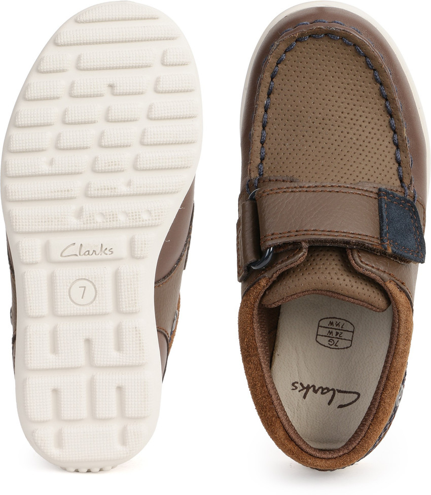 Clarks boys loafers store