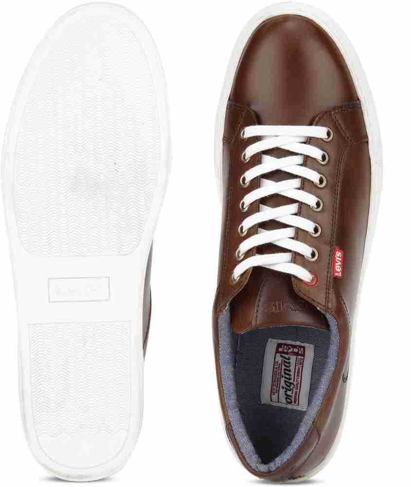 Levi's prelude sneakers store