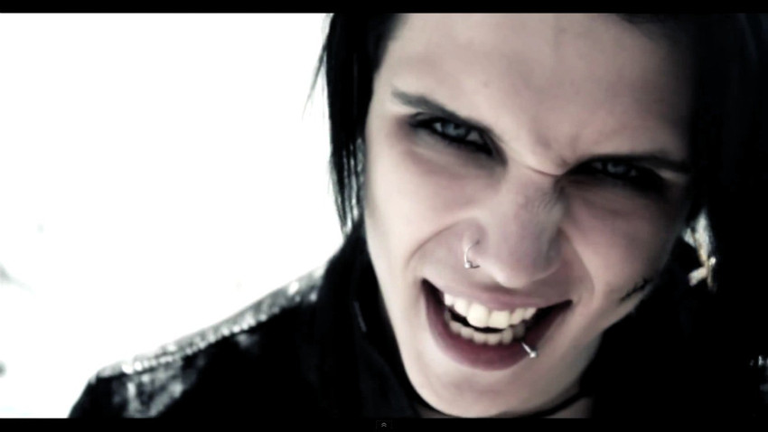 Andy Biersack Screaming
