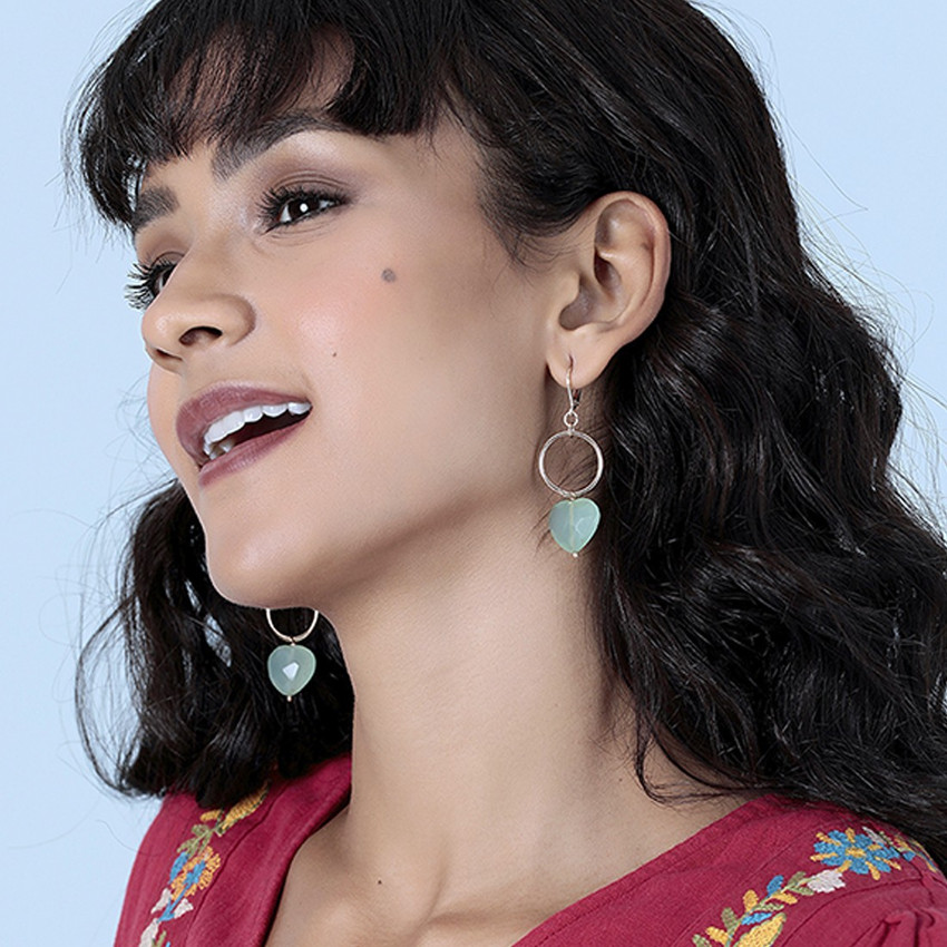 Grace Bloom's Instagram, Twitter & Facebook on IDCrawl