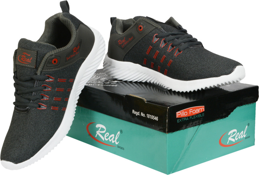 Real shoes store