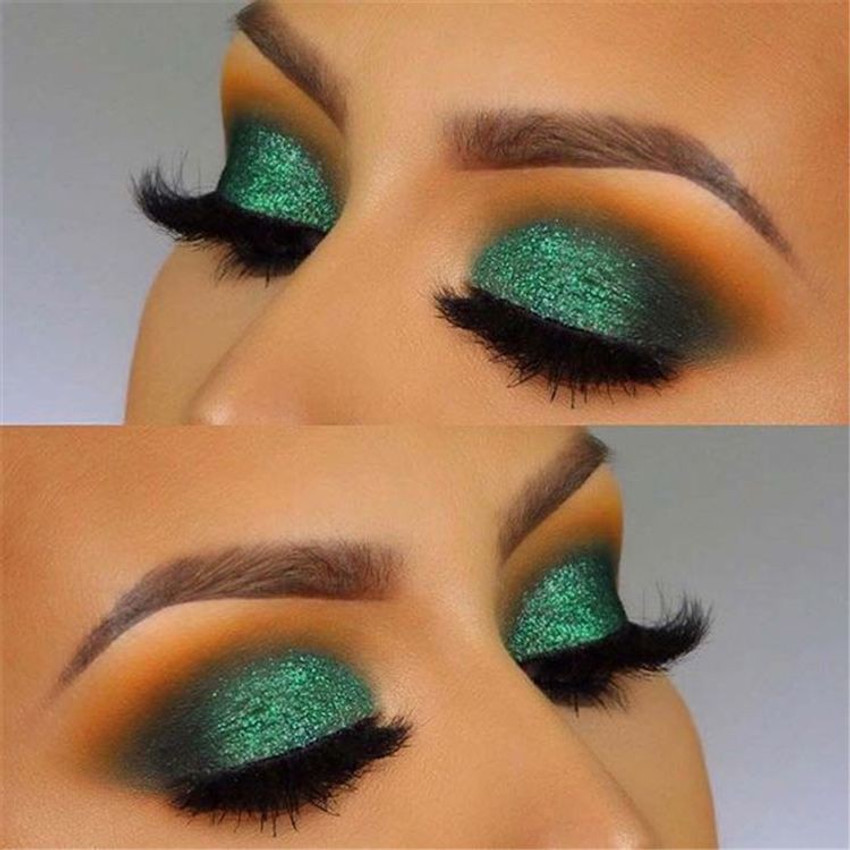 Green And Gold Eyeshadow