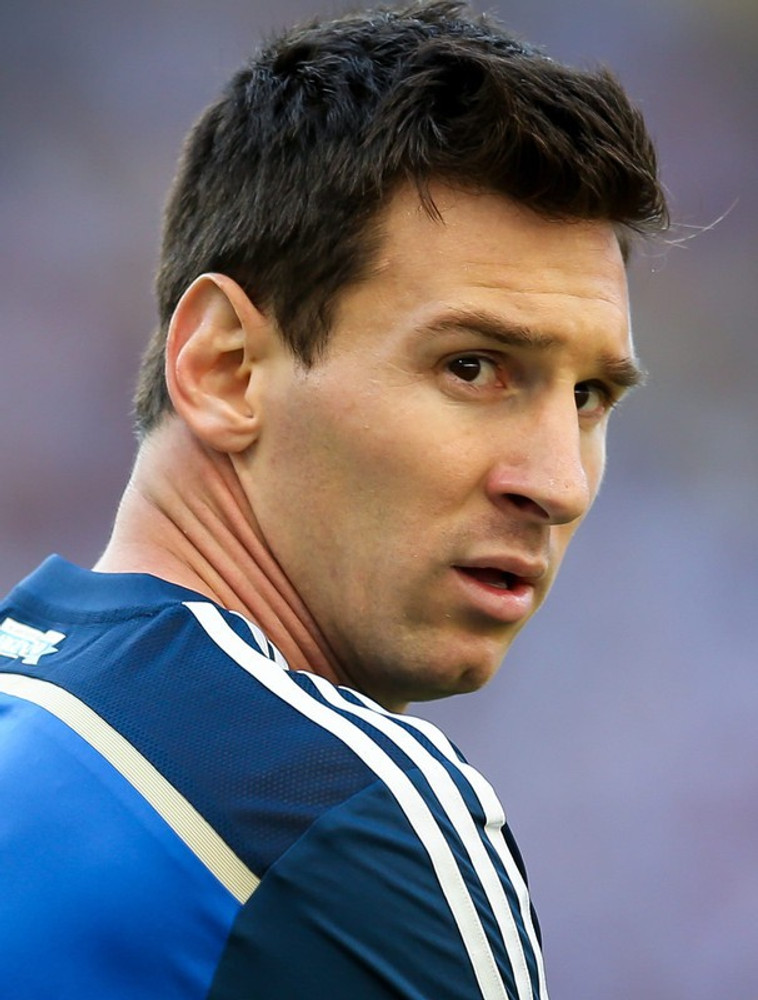Leo Messi's Instagram, Twitter & Facebook on IDCrawl