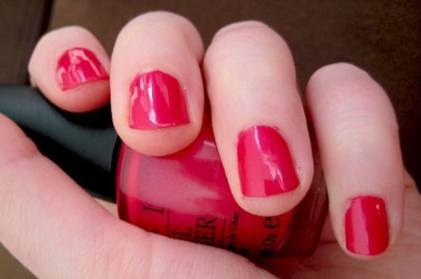 Opi Too Hot Pink To Holdem