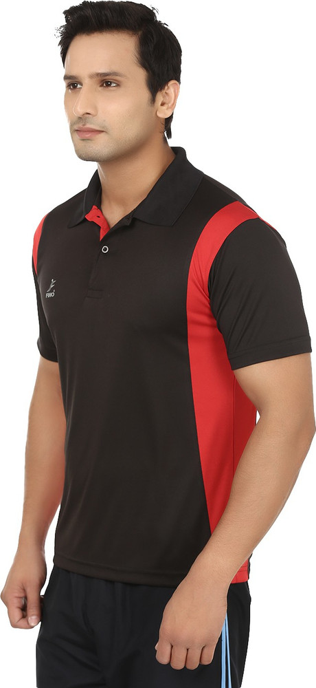 Black T Shirt With Red Collar