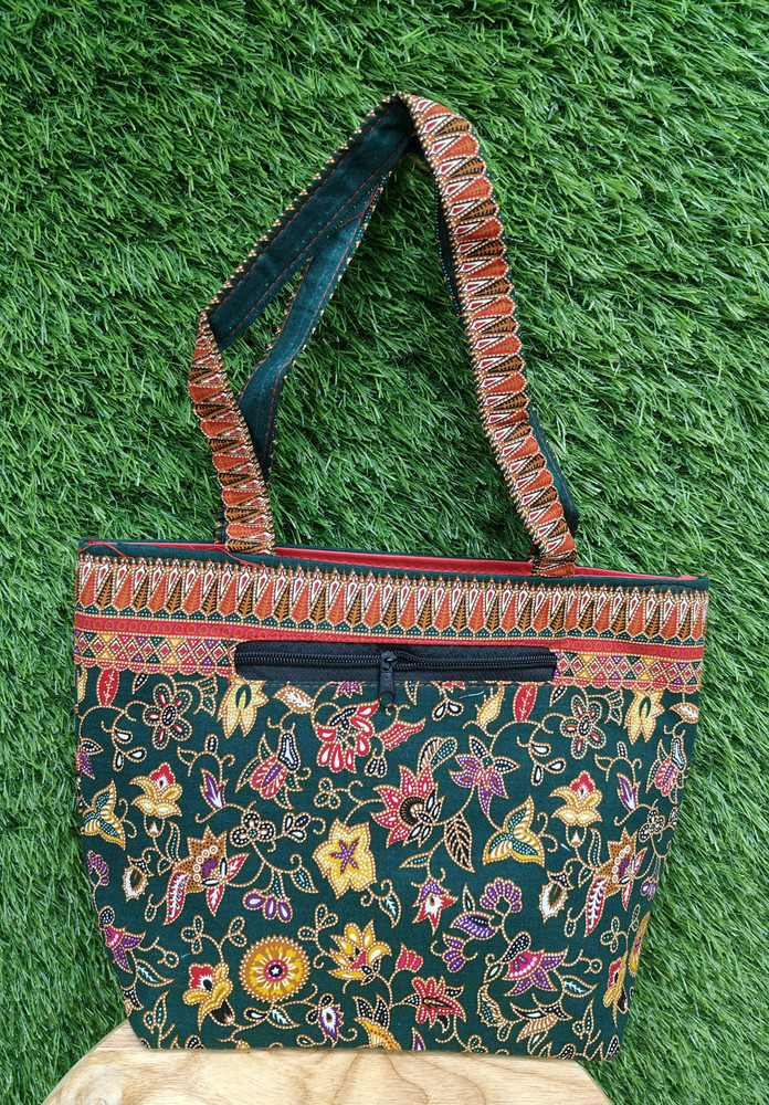 Flipkart Gorkhastyle Singapore green Waterproof Shoulder Bag Shoulder Bag