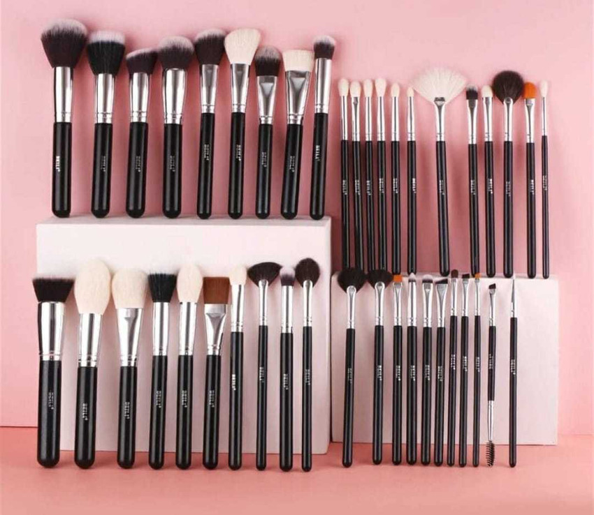 Goat Makeup Brush Set | Saubhaya Makeup