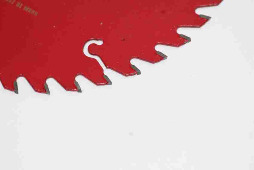 Blade cut store
