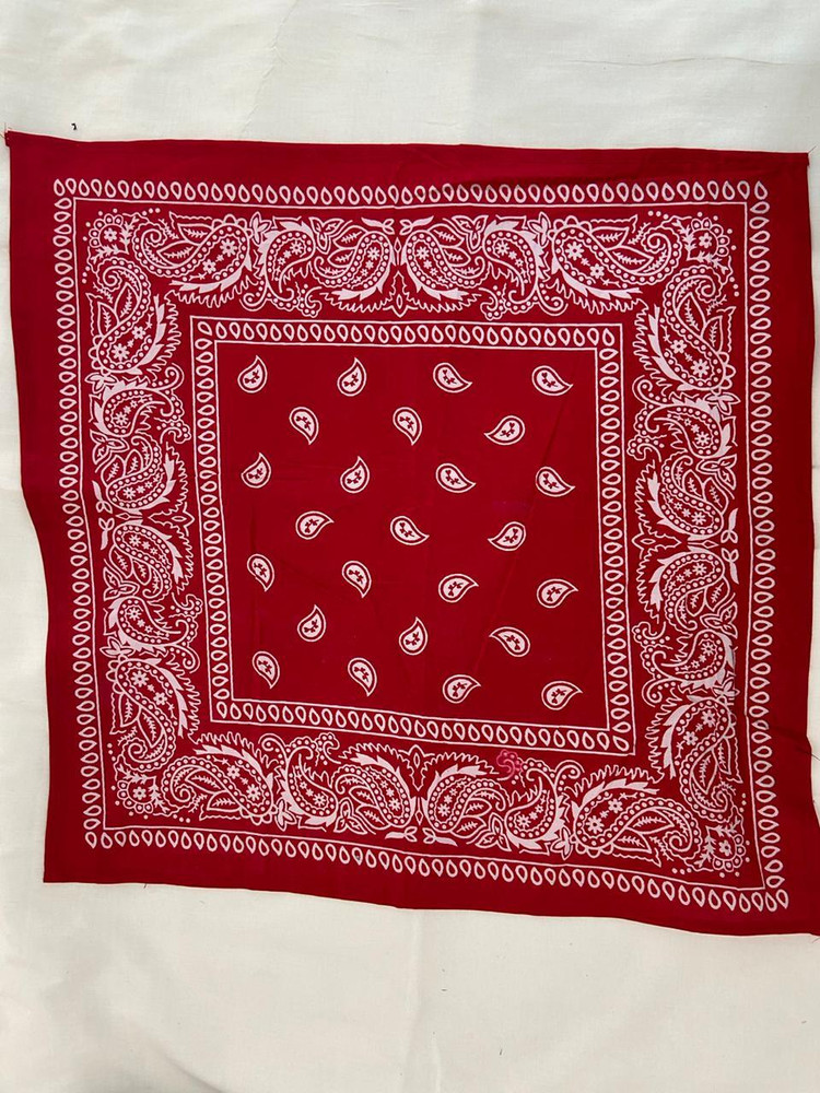 Bandanas De Crips Y Bloods