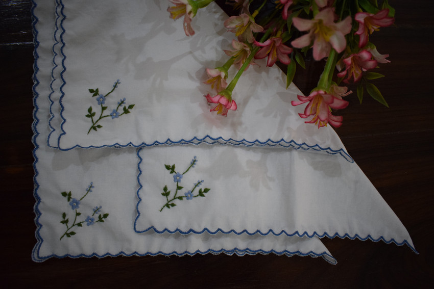 Hand Embroidery Designs For Handkerchiefs