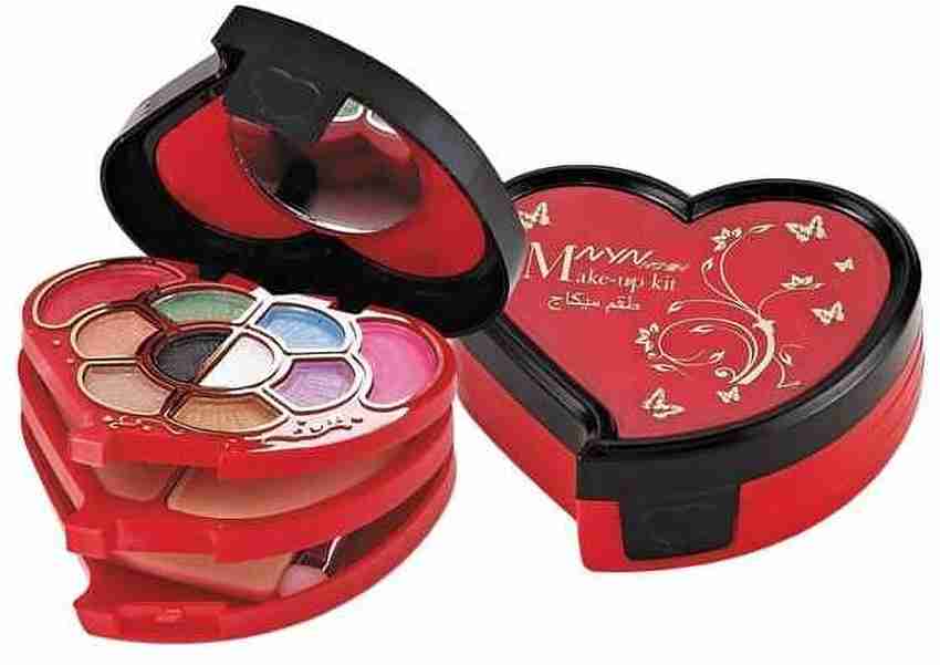 Heart Makeup Kit | Saubhaya Makeup