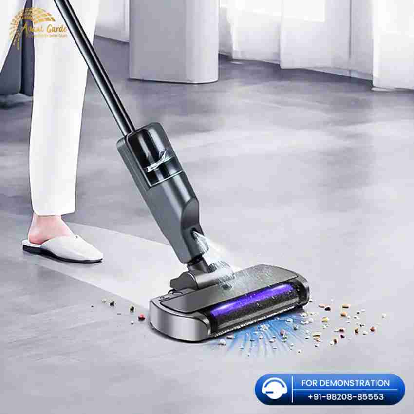 Floor cleaning machine for home store