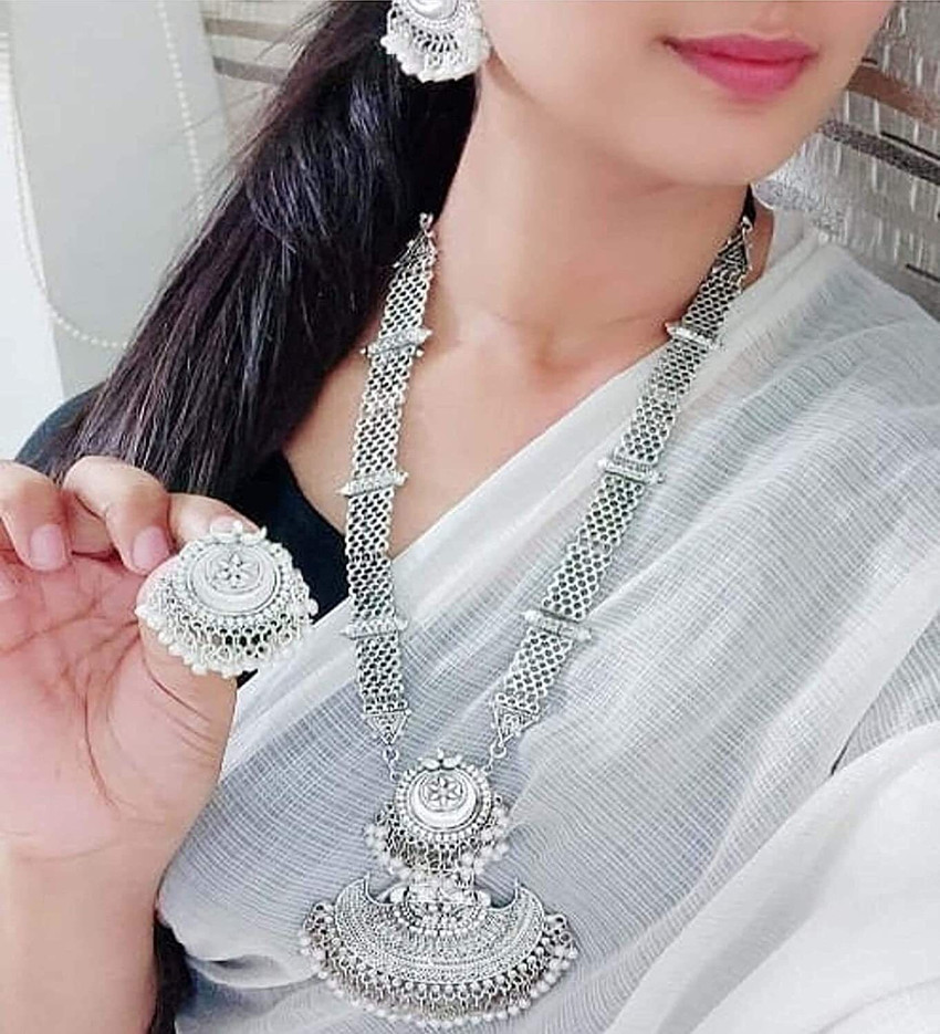 Silver metal necklace set store