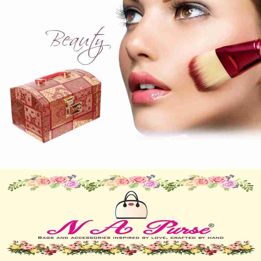 Pineapple Dance Makeup Box | Saubhaya Makeup