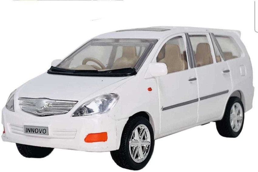 Innova Car White