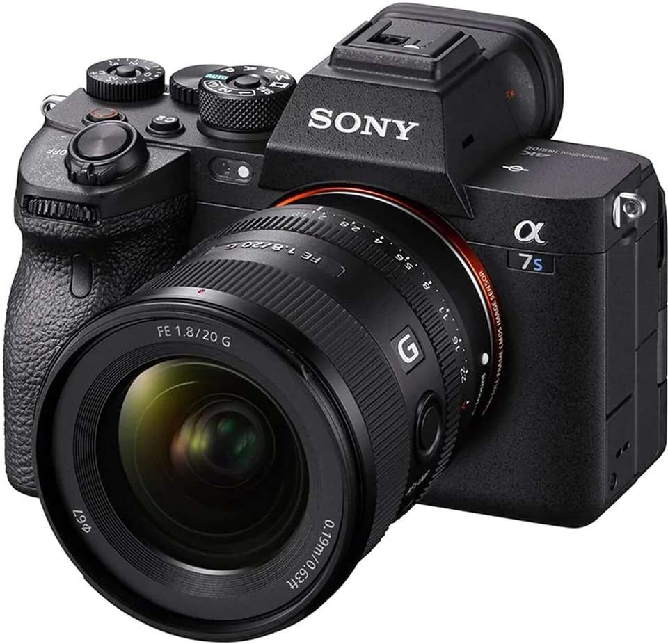 SONY Alpha 7SM3 Mirrorless Camera Body Only + Battery (NP-FZ100 ...