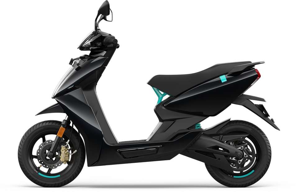 Ather 450S 122KM IDC range Booking for Ex-Showroom Price (with Portable ...