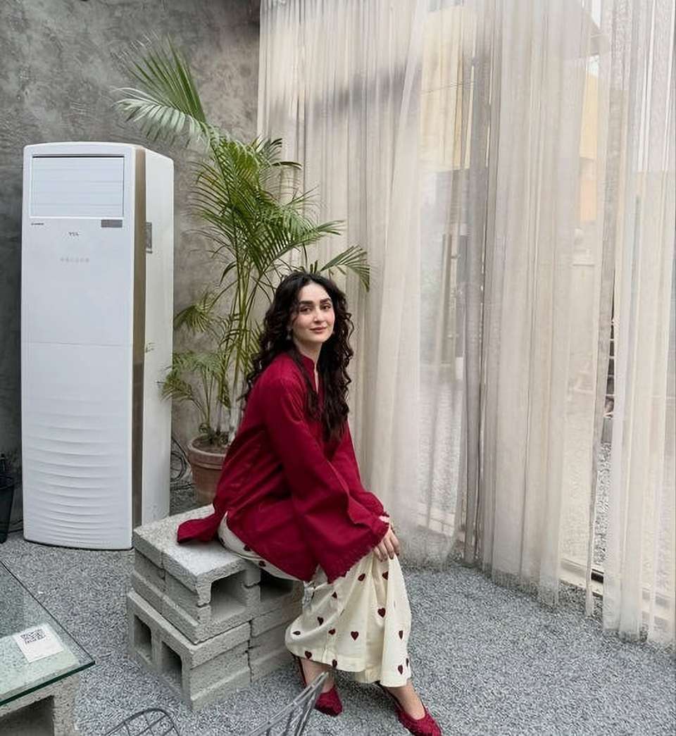 Azreen Women Kurti Palazzo Set - Buy Azreen Women Kurti Palazzo Set ...