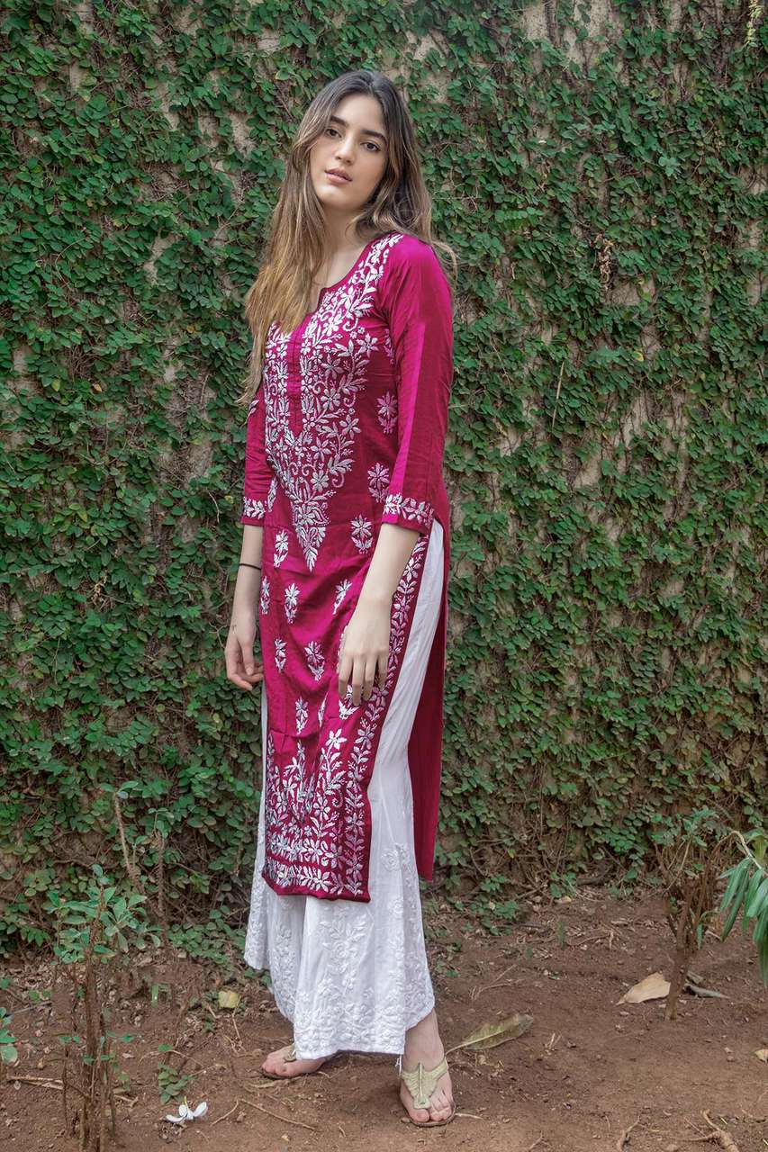 Anmi Embroidered Women Straight Kurta - Buy Anmi Embroidered Women ...