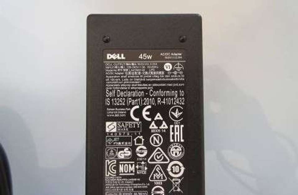 DELL KXTTW Small pin charger 45w 19.5v for i 17 5755 5758 45 W Adapter ...