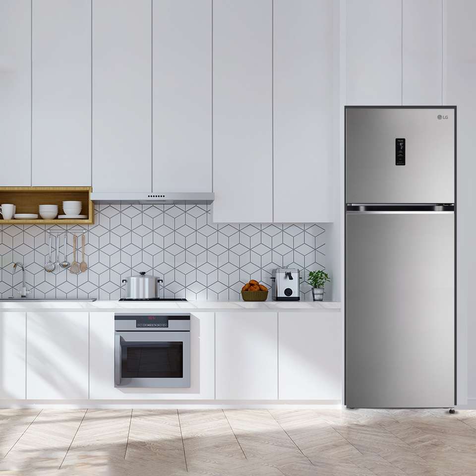 LG 322 L Frost Free Double Door 2 Star Convertible Refrigerator Online ...