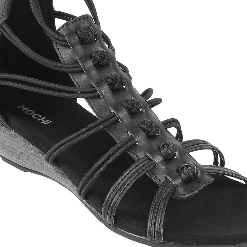 MOCHI SolidWedgeGladiators Women Casual - Buy MOCHI ...