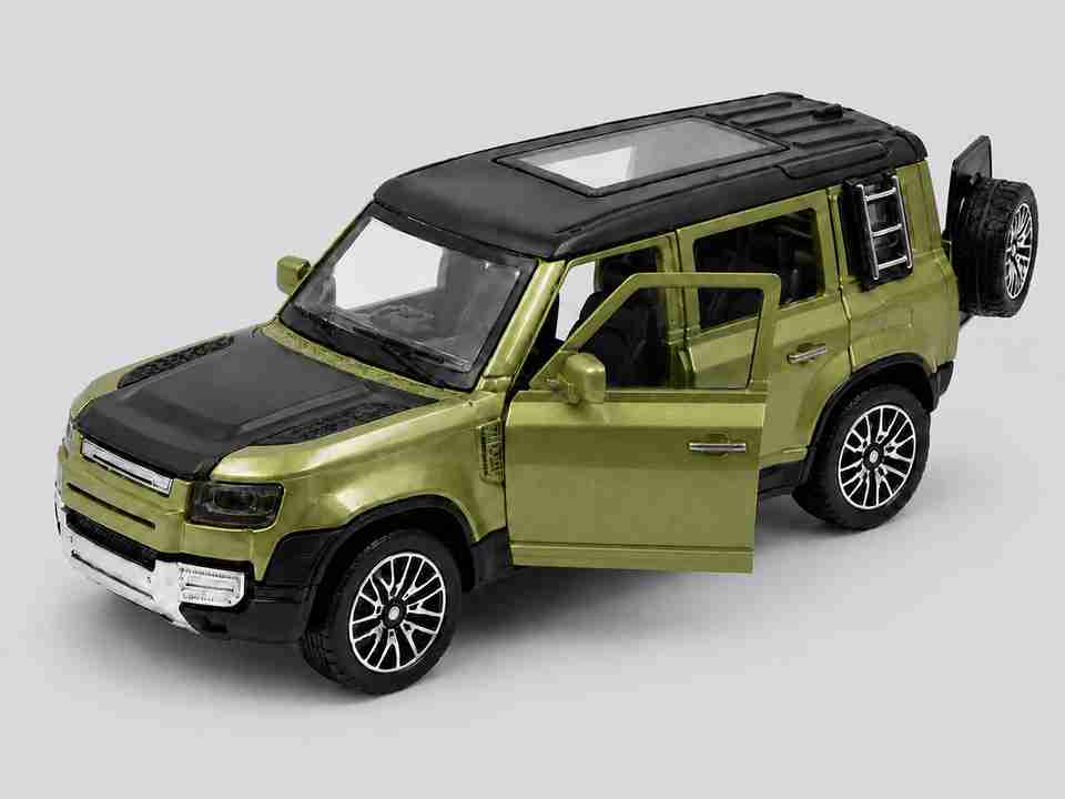 Thriveonix Defender 132 Metal Land Rover Car With Openable Doorlight