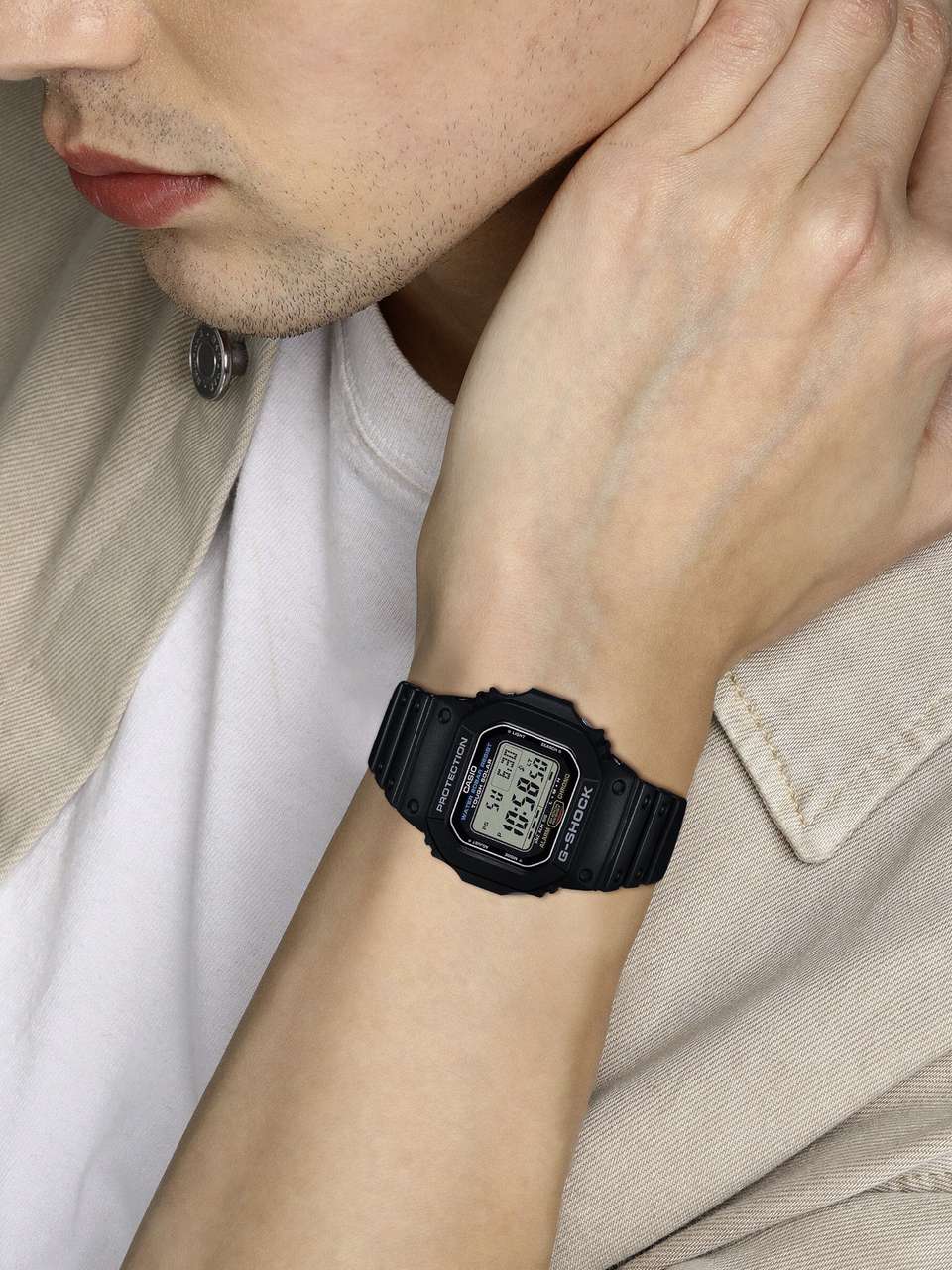CASIO G-5600UE-1DR G-Shock G-5600UE-1DR Dial Black Resin Strap Digital ...