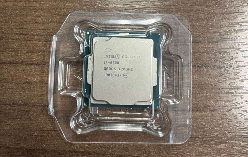 Intel Core i7 8th Generation 3.2 GHz Upto 4.6 GHz LGA 1151 Socket 6 ...